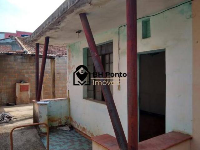 TERRENO/LOTE COM CASA A VENDA NO BAIRRO GLÓRIA, BH