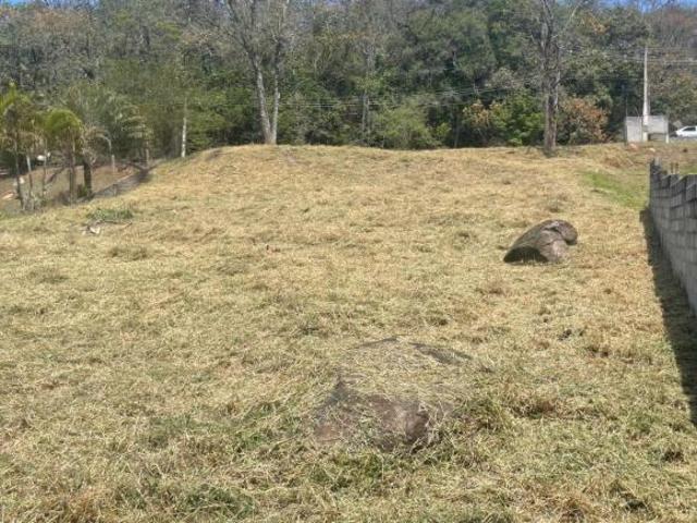 Terrenos á venda em São Roque! 1.000² ! Construir de imediato!