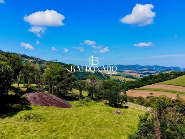 TERRENOS A VENDA EM TOLEDO MG 9.050 METROS CHACARA CHALES ALTO VISTA 6KM CIDADE