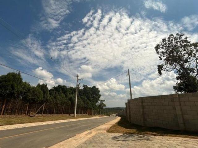 Terrenos a 2km da raposo Tavares