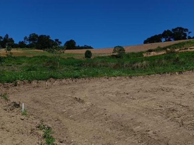 TERRENOS DE 500M² EM IBIUNA