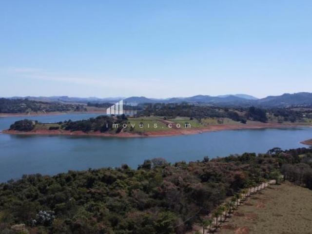 Terrenos de 20.000 m² em Condomínio na Represa