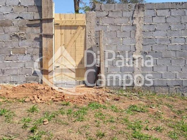 Terrenos de esquina com 2.415 m² no Loteamento Vitória Régia em Atibaia
