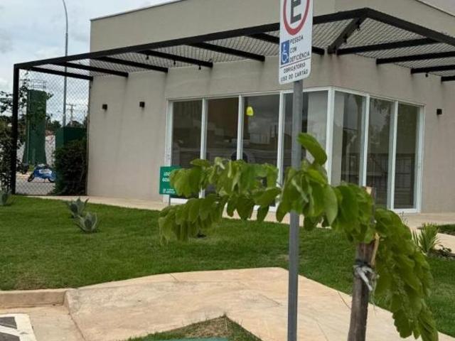 Terrenos em condomínio Florais Esmeralda para venda, Bairro São Sebastião na Av. Das Torres, Cuiabá