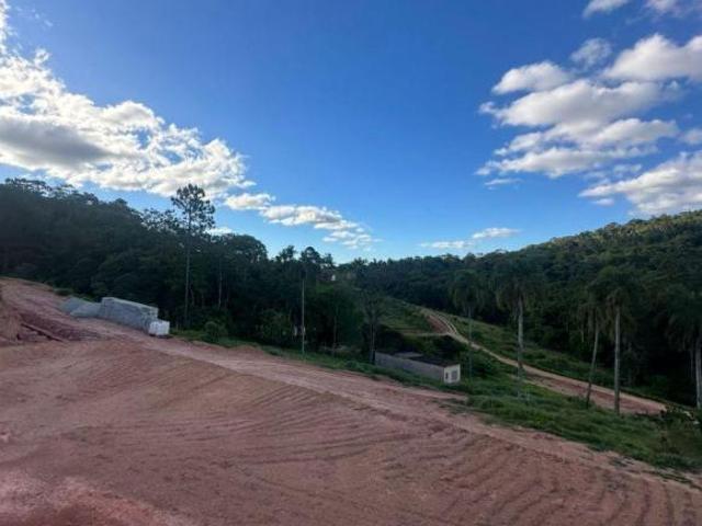 Terrenos em Ibiúna com 1630m² | A 10 Min do Centro | Liberado para Construir