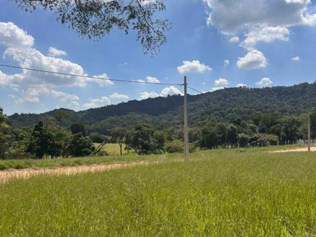 Terrenos em Mairinque | Nascente D&apos agua