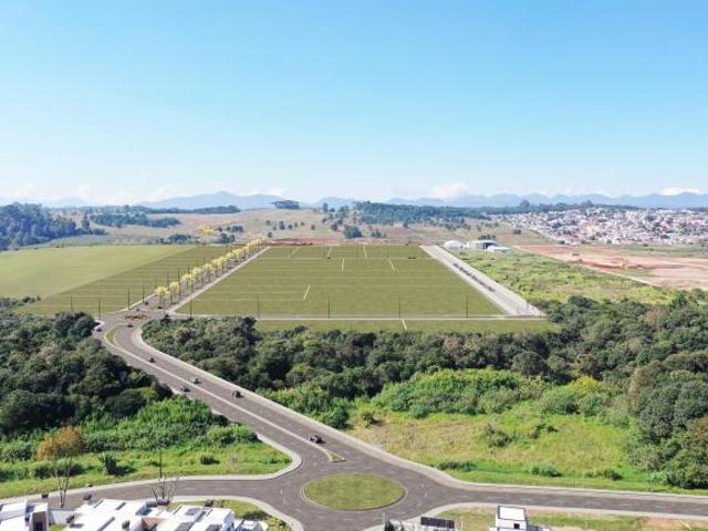 Terrenos empresariais prontos para construir em localização privilegiada