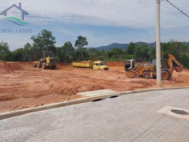 Terrenos Industriais para galpão próximo a rodovia Piracaia/SP