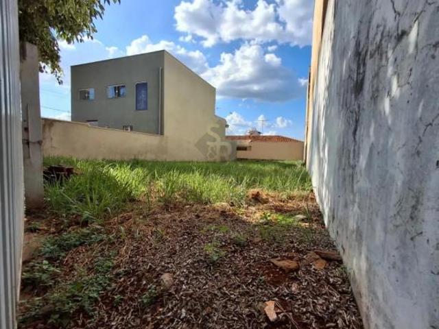 Terreno à venda com 302,00m² de área no bairro Parque Residencial Lagoinha, em Ribeirão Preto/SP