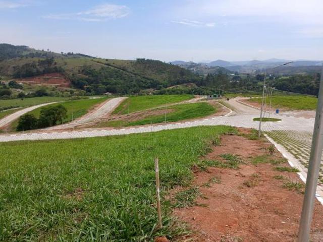 TERRENOS/LOTES a partir de 300m² em Condomínio Fechado em Bom Jesus dos Perdões | Perto do CENTRO