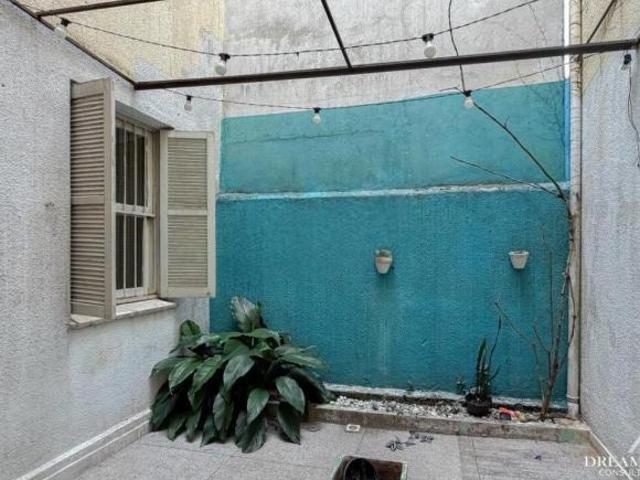 Térreo com 2 Pátios no Bom Fim