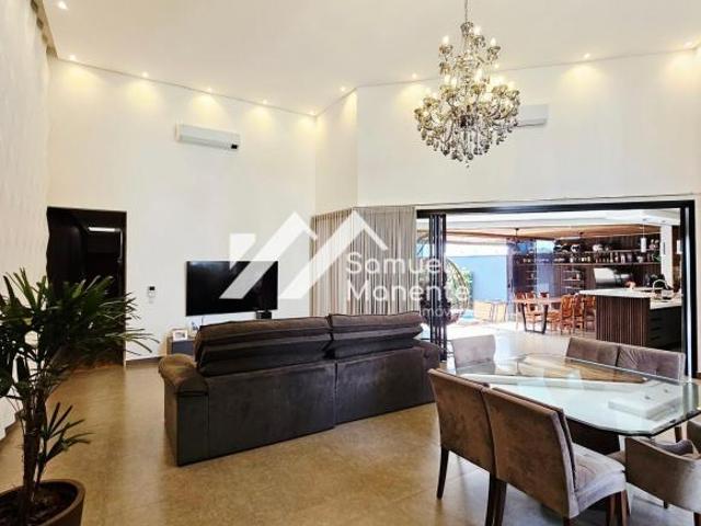 Térrea c/ 330m2