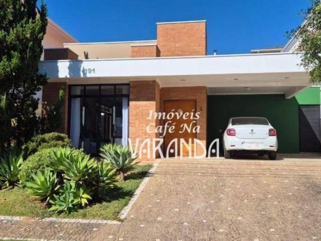 TÉRREA. COM VISTA !
