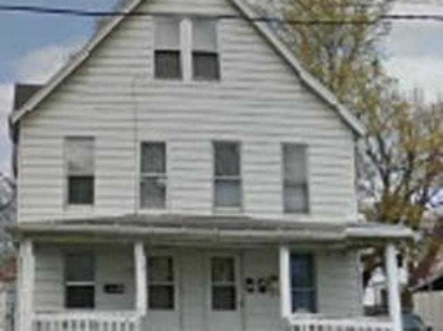 Terrific 1 Bedroom 1 Bathroom Apartment with 1 Car Garage