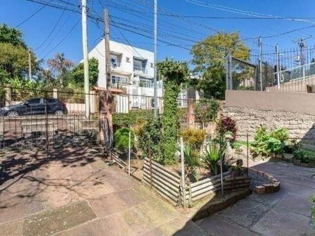 Terrno para venda no bairro Tristeza com 366m²
