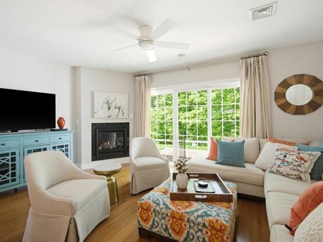 Terry Ln Unit,plainville, Condo For Sale