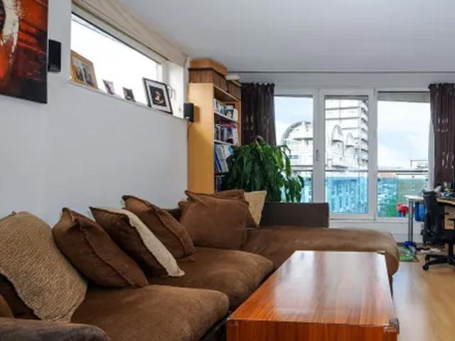 Tesco Express, Seafarer Way, London, SE16 7DR, United Kingdom | 2 bed apartment for rent #166563458 | Rentberry