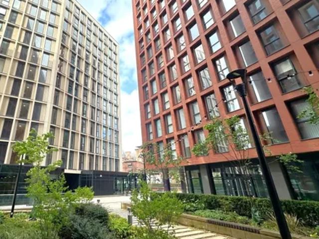 Tesco Express, 46 Whitworth Street, Manchester, M1 3AX, United Kingdom | 2 bed apartment for rent #165730180 | Rentberry