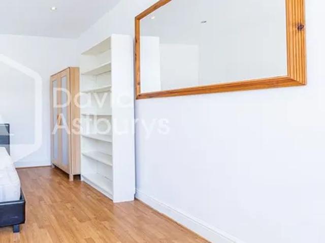 Tesco Express, 625 627 Holloway Road, London, N19 5SS, United Kingdom | 3 bed apartment for rent #167777988 | Rentberry