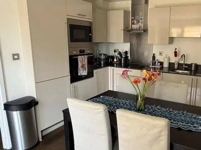 Tesco Express, 78 Jamaica Road, London, SE16 4BA, United Kingdom | 2 bed apartment for rent #167866512 | Rentberry
