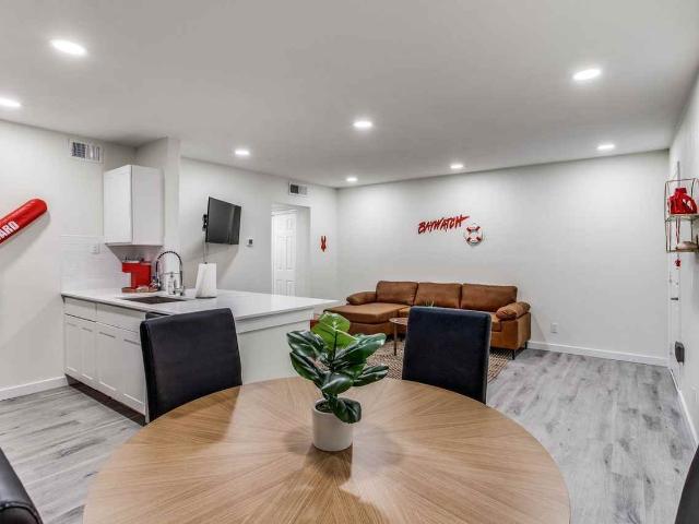 Tesoro Bonita 1 Bedroom Apartment for Rent at 5221 Bonita Ave, Dallas, TX 75206 Vickery Place