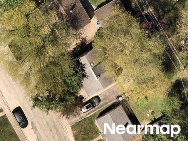 Tetrault Ave