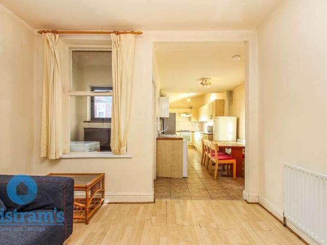 Teversal Avenue, Lenton, NG7
