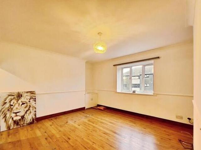 Teviot Avenue, Aveley, 2 Bedroom Flat