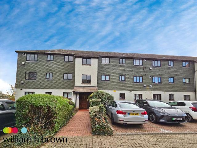 Teviot Avenue, Aveley, Essex RM15, 1 bed flat to rent, £1,200 pcm | PrimeLocation
