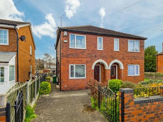 Tew Street, Wakefield, 3 Bedroom Semi detached