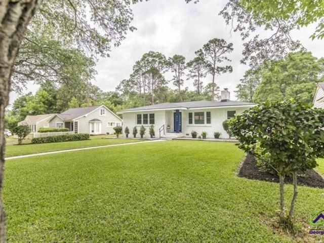 Th Ave, Albany, Home For Sale