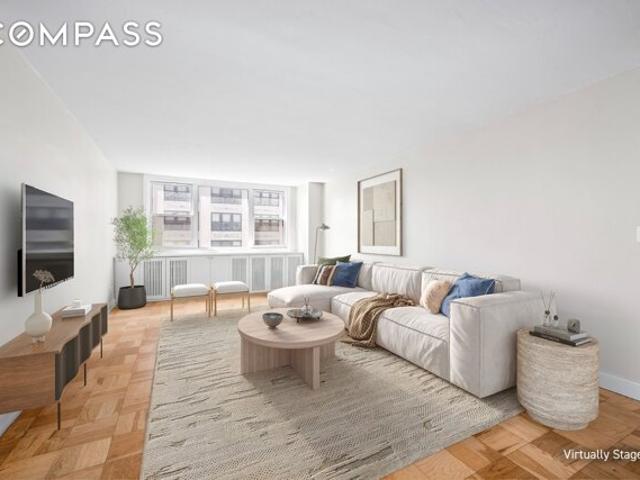 Th Ave Apt N, Manhattan, Property For Sale