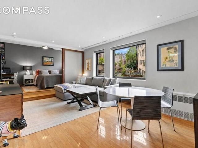Th Ave Apt V, Manhattan, Property For Sale