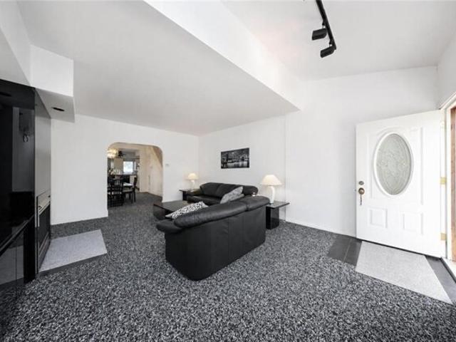 Th Ave, Brooklyn, Home For Sale