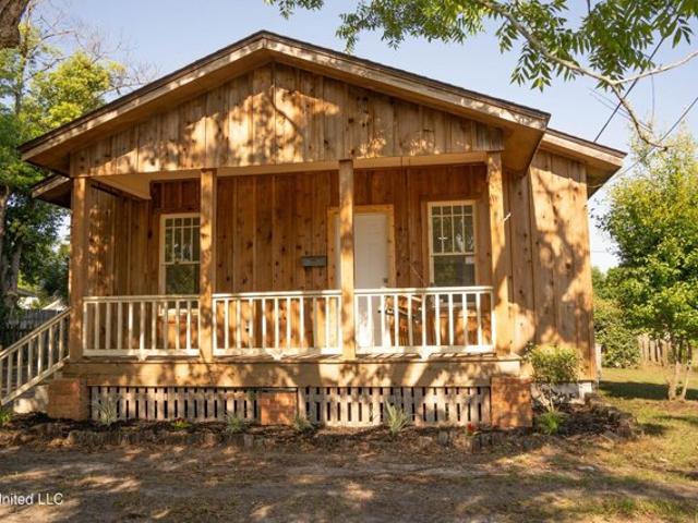 Th Ave, Gulfport, Home For Sale