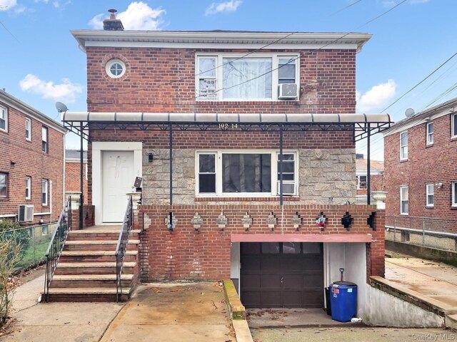 Th Ave, Flushing, Home For Sale