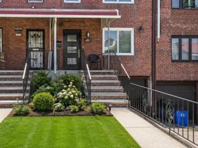 Th Ave, Kew Gardens Hills, Home For Sale