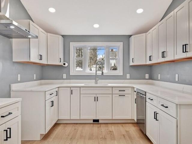 / Th Ave, Haverhill, Home For Sale