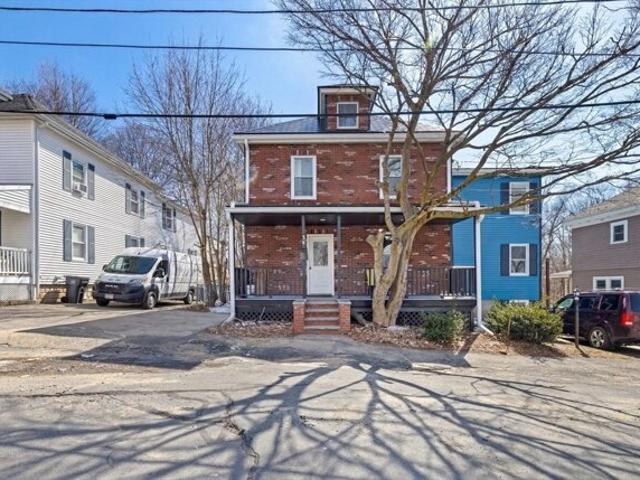Th Ave, Haverhill, Home For Sale