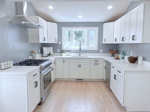 / Th Ave, Haverhill, Home For Sale