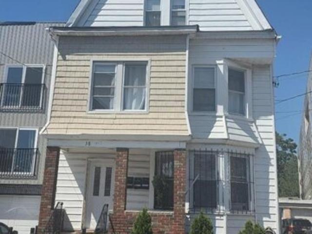 Th Ave, Irvington, Home For Sale