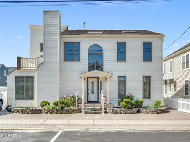 Th Ave, Ortley Beach, Home For Sale