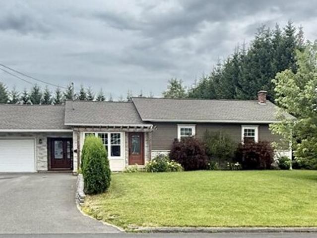 Th Ave, Madawaska, Home For Sale