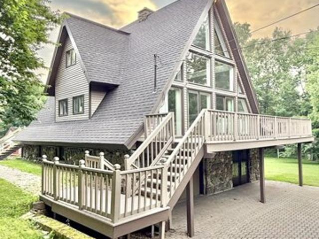 Th Ave, Madawaska, Home For Sale