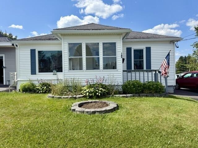 Th Ave, Madawaska, Home For Sale