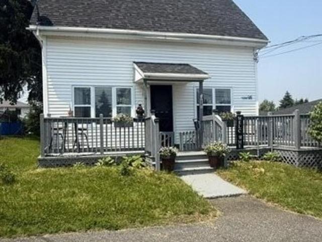 Th Ave, Madawaska, Home For Sale
