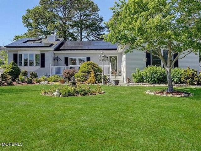 Th Ave, Manchester, Home For Sale