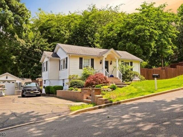 Th Ave, Mine Hill, Home For Sale