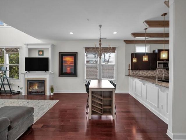 Th Ave N, Nashville, Home For Sale