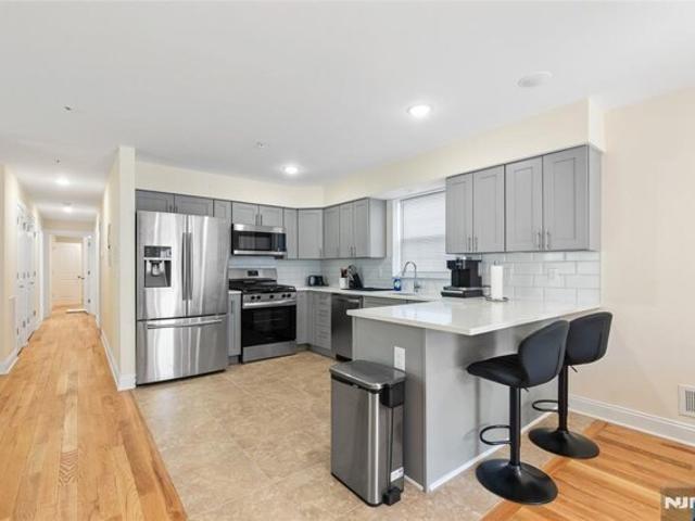 Th Ave, Newark, Home For Sale